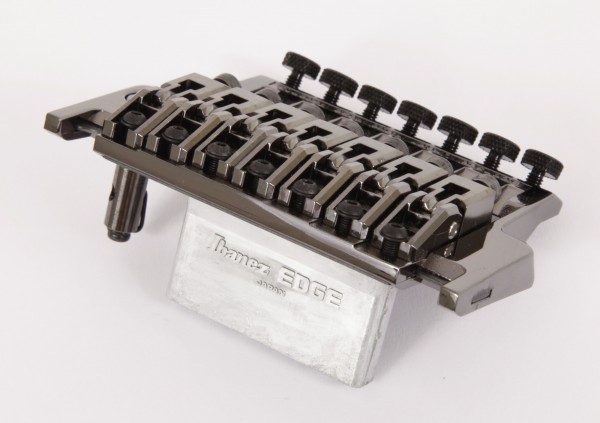 IBANEZ Lo-Pro Edge tremolo - 7 String cosmo black (2LE1UV31K ...